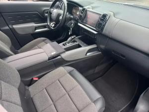 Серый Ситроен C5 Aircross 2021 в Рига, объемом двигателя 1.50 л и пробегом 140 тыс. км за 11900 €, фото 14 на AUTOMOTO.COM.LV