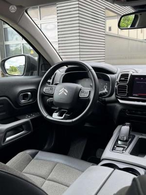 Grey Citroen C5 Aircross 2021 in Vilnius, with an engine capacity of 1.50 L and mileage of 300 thousand km for 9900 €, photo 18 on AUTOMOTO.COM.LV
