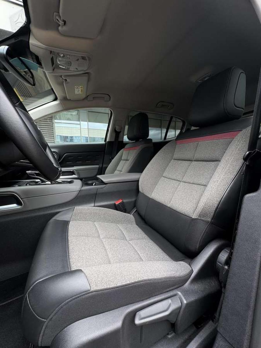 Grey Citroen C5 Aircross 2021 in Vilnius, with an engine capacity of 1.50 L and mileage of 300 thousand km for 9900 €, photo 21 on AUTOMOTO.COM.LV