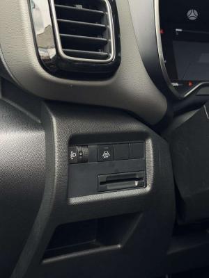 Grey Citroen C5 Aircross 2021 in Vilnius, with an engine capacity of 1.50 L and mileage of 300 thousand km for 9900 €, photo 27 on AUTOMOTO.COM.LV