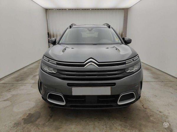 Серый Ситроен C5 Aircross 2021 в Вильнюс, объемом двигателя 1.50 л и пробегом 145 тыс. км за 14160 €, фото 1 на AUTOMOTO.COM.LV