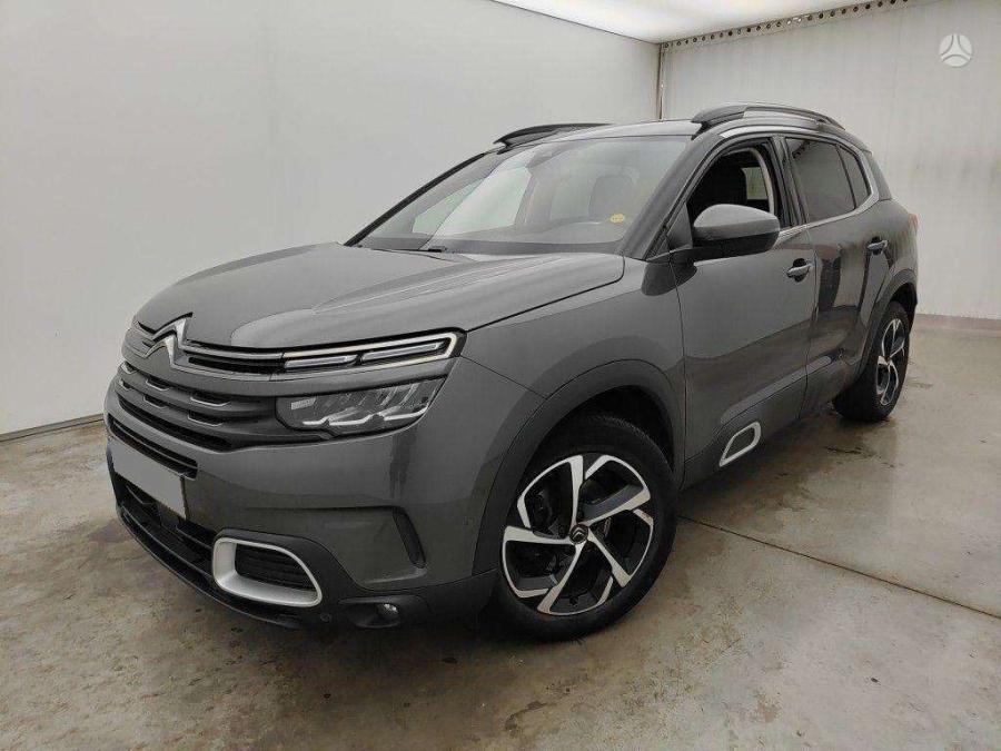 Серый Ситроен C5 Aircross 2021 в Вильнюс, объемом двигателя 1.50 л и пробегом 145 тыс. км за 14160 €, фото 3 на AUTOMOTO.COM.LV