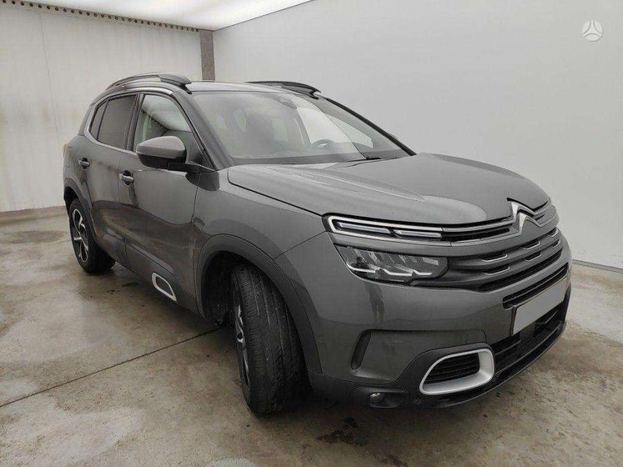 Серый Ситроен C5 Aircross 2021 в Вильнюс, объемом двигателя 1.50 л и пробегом 145 тыс. км за 14160 €, фото 6 на AUTOMOTO.COM.LV