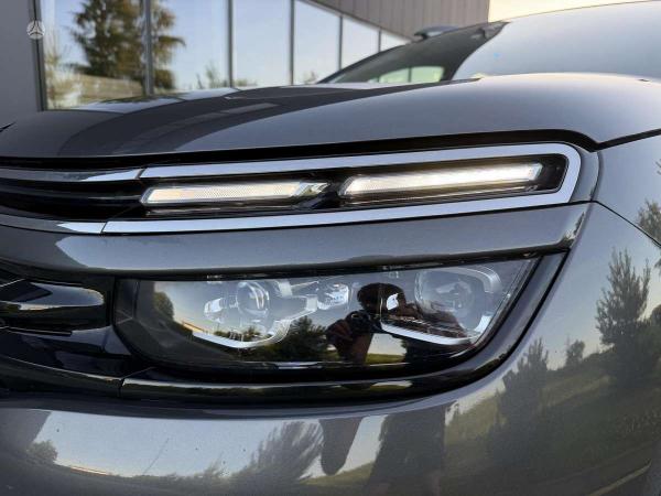 Pelēks Citroen C5 Aircross 2021 Kauņa, ar dzinēja tilpumu 1.60 L un nobraukumu 172 tūkst. km par 14900 €, foto 2 vietnē AUTOMOTO.COM.LV