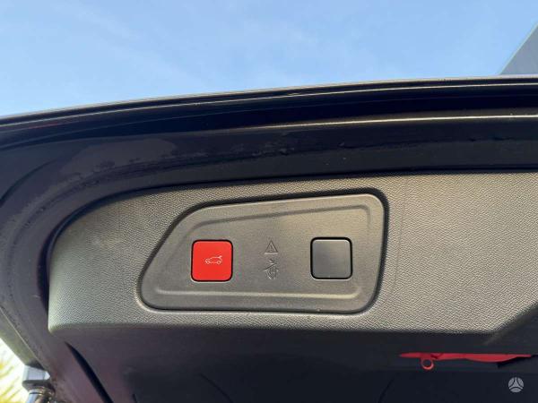 Серый Ситроен C5 Aircross 2021 в Каунас, объемом двигателя 1.60 л и пробегом 172 тыс. км за 14800 €, фото 10 на AUTOMOTO.COM.LV