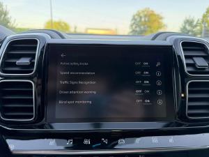 Серый Ситроен C5 Aircross 2021 в Каунас, объемом двигателя 1.60 л и пробегом 172 тыс. км за 14800 €, фото 33 на AUTOMOTO.COM.LV