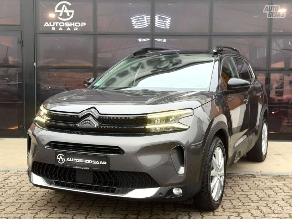 Серый Ситроен C5 Aircross 2022 в Каунас, объемом двигателя 1.50 л и пробегом 42 тыс. км за 23374 €, фото 1 на AUTOMOTO.COM.LV
