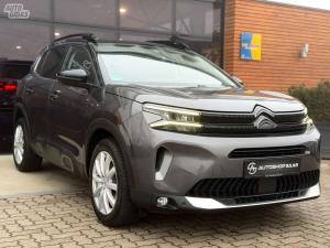 Grey Citroen C5 Aircross 2022 in Kaunas, with an engine capacity of 1.50 L and mileage of 42 thousand km for 23374 €, photo 4 on AUTOMOTO.COM.LV