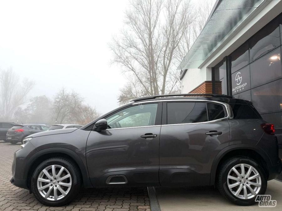 Grey Citroen C5 Aircross 2022 in Kaunas, with an engine capacity of 1.50 L and mileage of 42 thousand km for 23374 €, photo 7 on AUTOMOTO.COM.LV