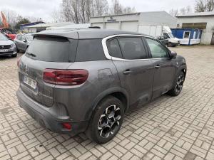Grey Citroen C5 Aircross 2022 in Kaunas, with an engine capacity of 1.50 L and mileage of 290 thousand km for 12700 €, photo 4 on AUTOMOTO.COM.LV