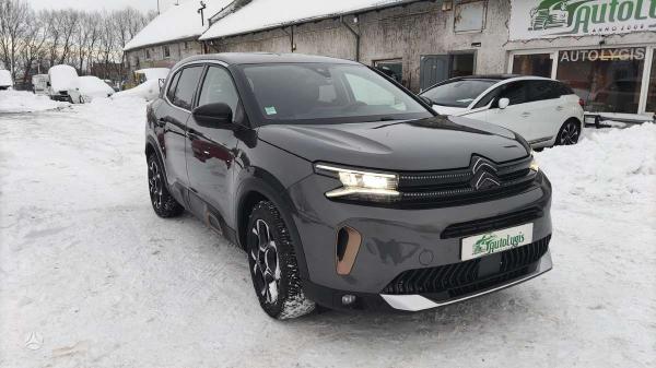 Grey Citroen C5 Aircross 2022 in Klaipeda, with an engine capacity of 1.50 L and mileage of 166 thousand km for 18380 €, photo 6 on AUTOMOTO.COM.LV