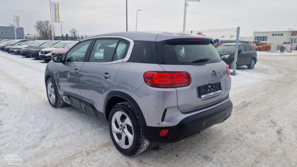 Pelēks Citroen C5 Aircross 2022 Marijampole, ar dzinēja tilpumu 1.50 L un nobraukumu 154 tūkst. km par 15490 €, foto 9 vietnē AUTOMOTO.COM.LV