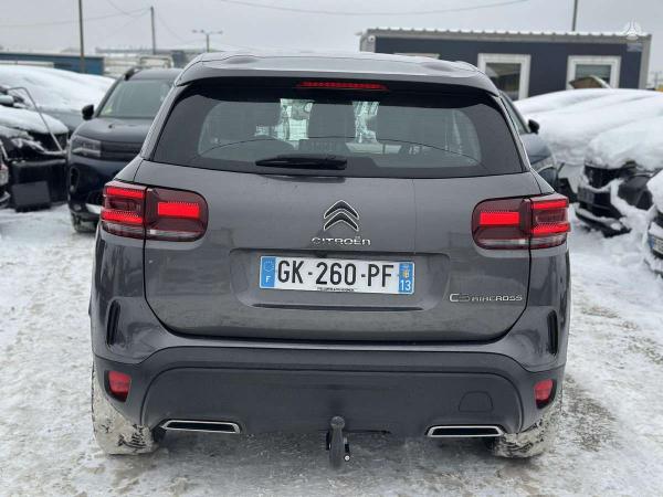 Pelēks Citroen C5 Aircross 2022 Viļņa, ar dzinēja tilpumu 1.50 L un nobraukumu 180 tūkst. km par 15124 €, foto 5 vietnē AUTOMOTO.COM.LV