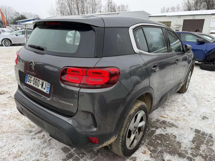 Pelēks Citroen C5 Aircross 2022 Kauņa, ar dzinēja tilpumu 1.50 L un nobraukumu 198 tūkst. km par 11253 €, foto 3 vietnē AUTOMOTO.COM.LV