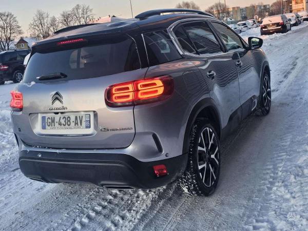 Pelēks Citroen C5 Aircross 2022 Tauragė, ar dzinēja tilpumu 1.50 L un nobraukumu 214 tūkst. km par 12400 €, foto 6 vietnē AUTOMOTO.COM.LV