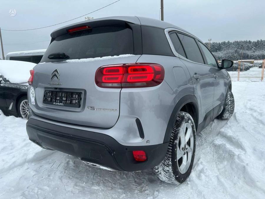 Grey Citroen C5 Aircross 2022 in Vilnius, with an engine capacity of 1.20 L and mileage of 109 thousand km for 12700 €, photo 6 on AUTOMOTO.COM.LV