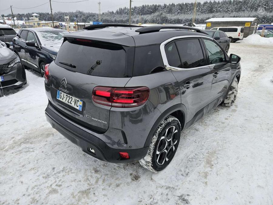 Grey Citroen C5 Aircross 2022 in Vilnius, with an engine capacity of 1.20 L and mileage of 109 thousand km for 16214 €, photo 5 on AUTOMOTO.COM.LV