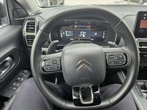 Grey Citroen C5 Aircross 2022 in Vilnius, with an engine capacity of 1.20 L and mileage of 109 thousand km for 16214 €, photo 11 on AUTOMOTO.COM.LV