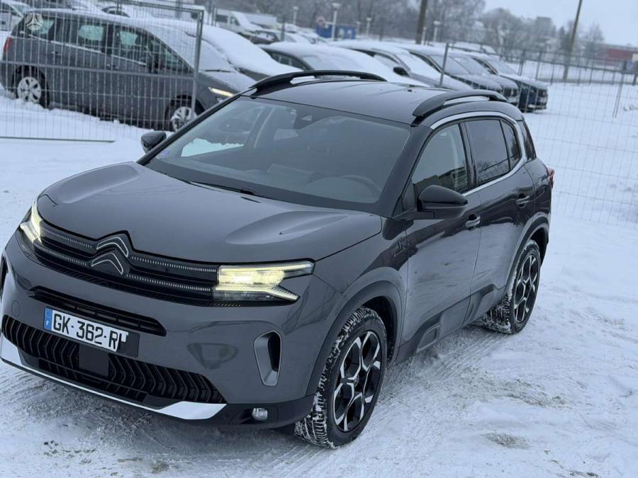 Серый Ситроен C5 Aircross 2022 в Мариямполе, объемом двигателя 1.60 л и пробегом 90 тыс. км за 18200 €, фото 2 на AUTOMOTO.COM.LV