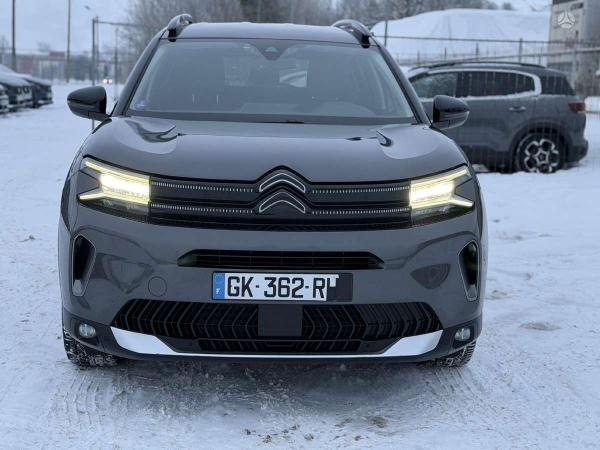 Grey Citroen C5 Aircross 2022 in Marijampole, with an engine capacity of 1.60 L and mileage of 90 thousand km for 18200 €, photo 3 on AUTOMOTO.COM.LV