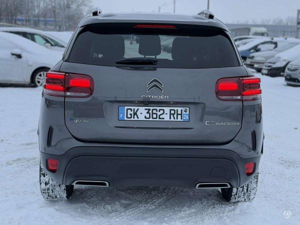 Grey Citroen C5 Aircross 2022 in Marijampole, with an engine capacity of 1.60 L and mileage of 90 thousand km for 18200 €, photo 8 on AUTOMOTO.COM.LV