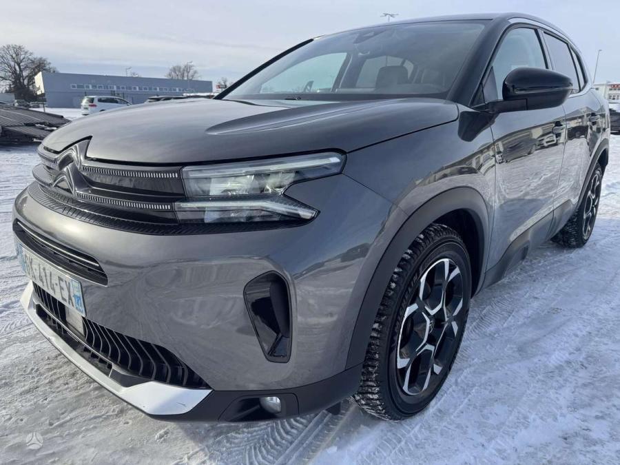 Серый Ситроен C5 Aircross 2022 в Мариямполе, объемом двигателя 1.50 л и пробегом 112 тыс. км за 18271 €, фото 16 на AUTOMOTO.COM.LV