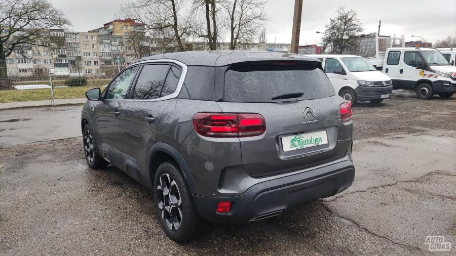 Pelēks Citroen C5 Aircross 2022 Klaipėda, ar dzinēja tilpumu 1.50 L un nobraukumu 166 tūkst. km par 17775 €, foto 8 vietnē AUTOMOTO.COM.LV