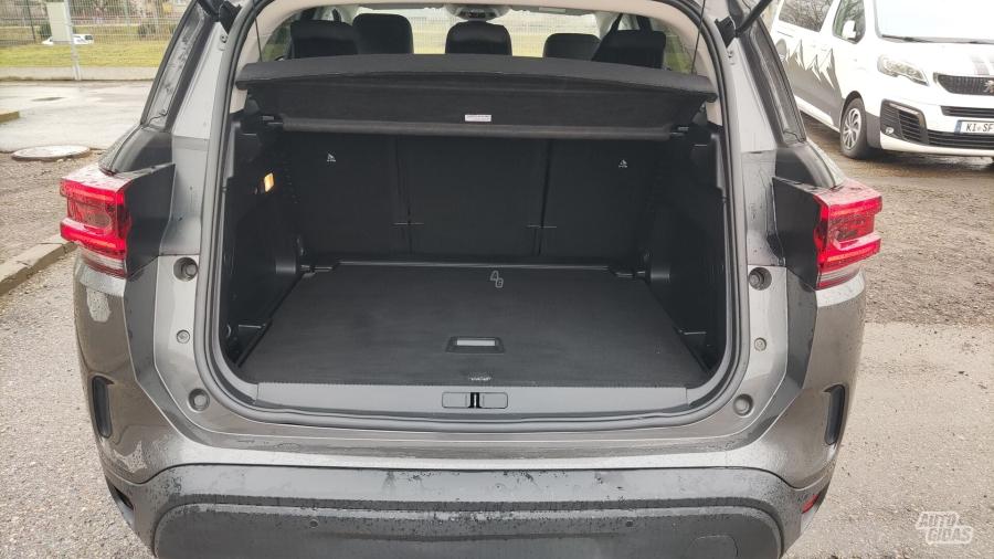 Pelēks Citroen C5 Aircross 2022 Klaipėda, ar dzinēja tilpumu 1.50 L un nobraukumu 166 tūkst. km par 17775 €, foto 30 vietnē AUTOMOTO.COM.LV