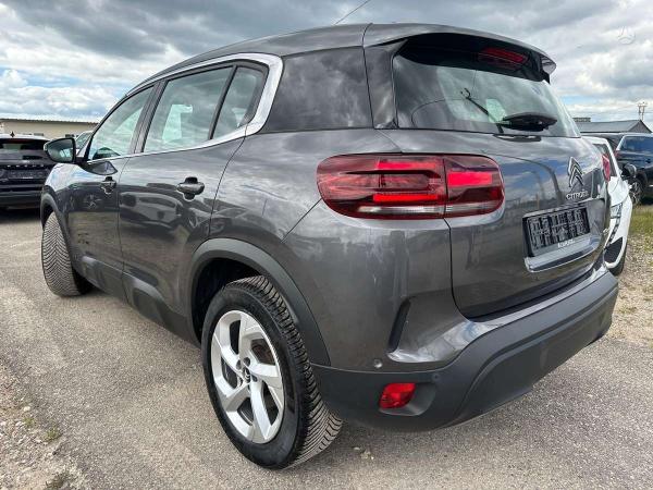 Серый Ситроен C5 Aircross 2022 в Вильнюс, объемом двигателя 1.50 л и пробегом 195 тыс. км за 13300 €, фото 6 на AUTOMOTO.COM.LV