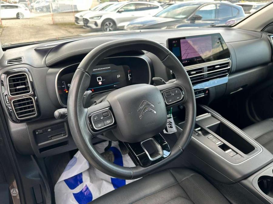 Серый Ситроен C5 Aircross 2022 в Вильнюс, объемом двигателя 1.20 л и пробегом 180 тыс. км за 14100 €, фото 18 на AUTOMOTO.COM.LV