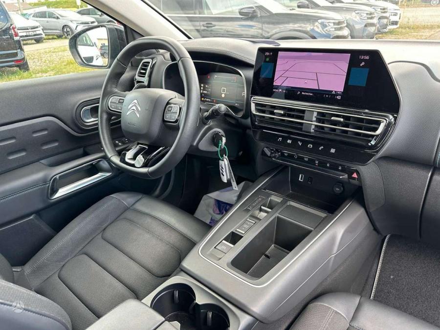 Серый Ситроен C5 Aircross 2022 в Вильнюс, объемом двигателя 1.20 л и пробегом 180 тыс. км за 14100 €, фото 19 на AUTOMOTO.COM.LV