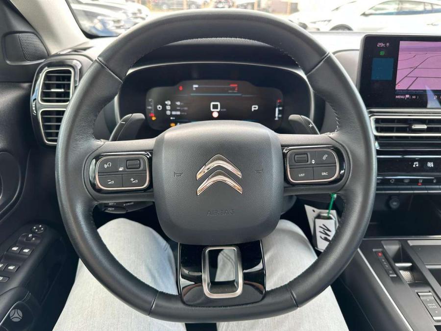 Серый Ситроен C5 Aircross 2022 в Вильнюс, объемом двигателя 1.20 л и пробегом 180 тыс. км за 14100 €, фото 24 на AUTOMOTO.COM.LV
