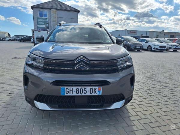 Grey Citroen C5 Aircross 2022 in Taurage, with an engine capacity of 1.50 L and mileage of 155 thousand km for 13900 €, photo 2 on AUTOMOTO.COM.LV