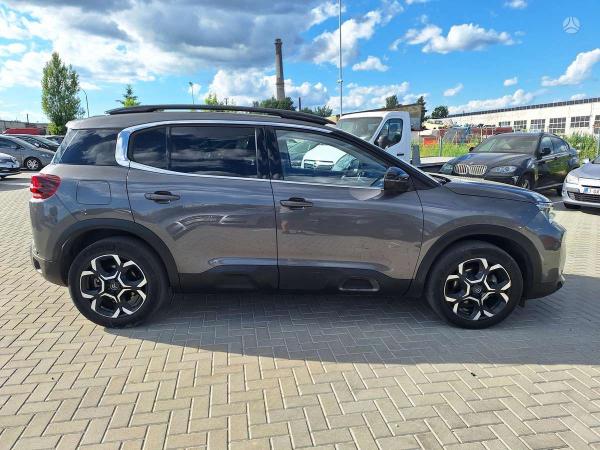 Grey Citroen C5 Aircross 2022 in Taurage, with an engine capacity of 1.50 L and mileage of 155 thousand km for 13900 €, photo 8 on AUTOMOTO.COM.LV