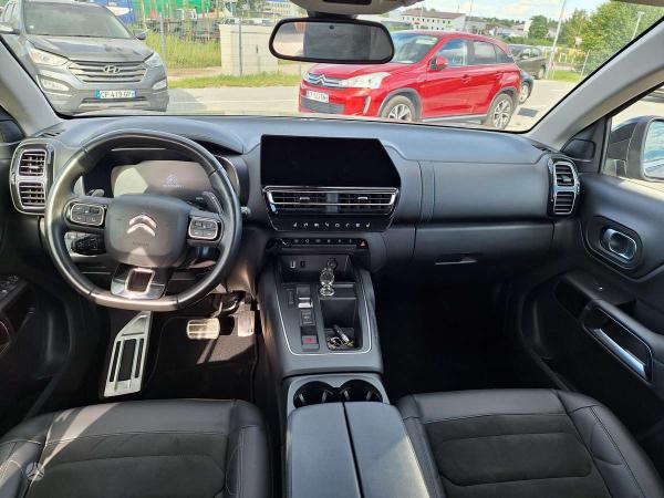 Grey Citroen C5 Aircross 2022 in Taurage, with an engine capacity of 1.50 L and mileage of 155 thousand km for 13900 €, photo 9 on AUTOMOTO.COM.LV