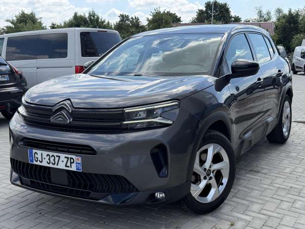 Grey Citroen C5 Aircross 2022 in Taurage, with an engine capacity of 1.20 L and mileage of 176 thousand km for 13673 €, photo 1 on AUTOMOTO.COM.LV