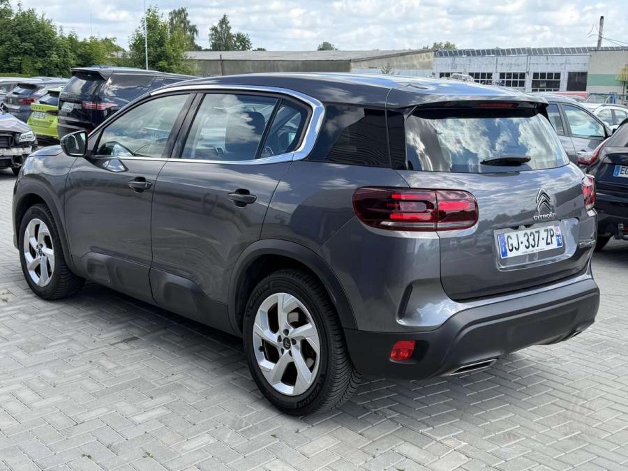 Серый Ситроен C5 Aircross 2022 в Таураге, объемом двигателя 1.20 л и пробегом 176 тыс. км за 13673 €, фото 5 на AUTOMOTO.COM.LV