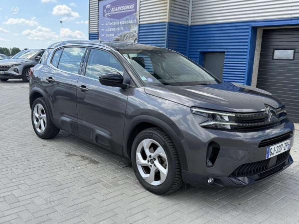 Grey Citroen C5 Aircross 2022 in Taurage, with an engine capacity of 1.20 L and mileage of 176 thousand km for 13673 €, photo 6 on AUTOMOTO.COM.LV