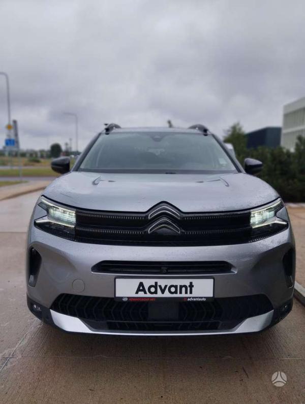 Серый Ситроен C5 Aircross 2022 в Вильнюс, объемом двигателя 1.20 л и пробегом 93 тыс. км за 19000 €, фото 3 на AUTOMOTO.COM.LV