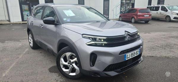 Серый Ситроен C5 Aircross 2022 в Каунас, объемом двигателя 1.20 л и пробегом 142 тыс. км за 14762 €, фото 1 на AUTOMOTO.COM.LV