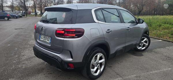 Серый Ситроен C5 Aircross 2022 в Каунас, объемом двигателя 1.20 л и пробегом 142 тыс. км за 14762 €, фото 8 на AUTOMOTO.COM.LV