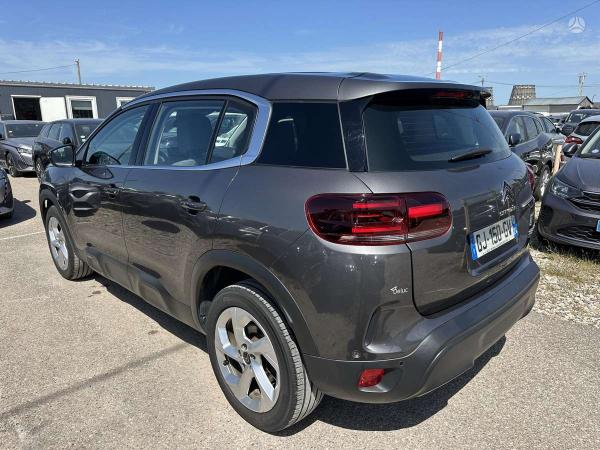 Серый Ситроен C5 Aircross 2022 в Вильнюс, объемом двигателя 1.50 л и пробегом 162 тыс. км за 14035 €, фото 7 на AUTOMOTO.COM.LV