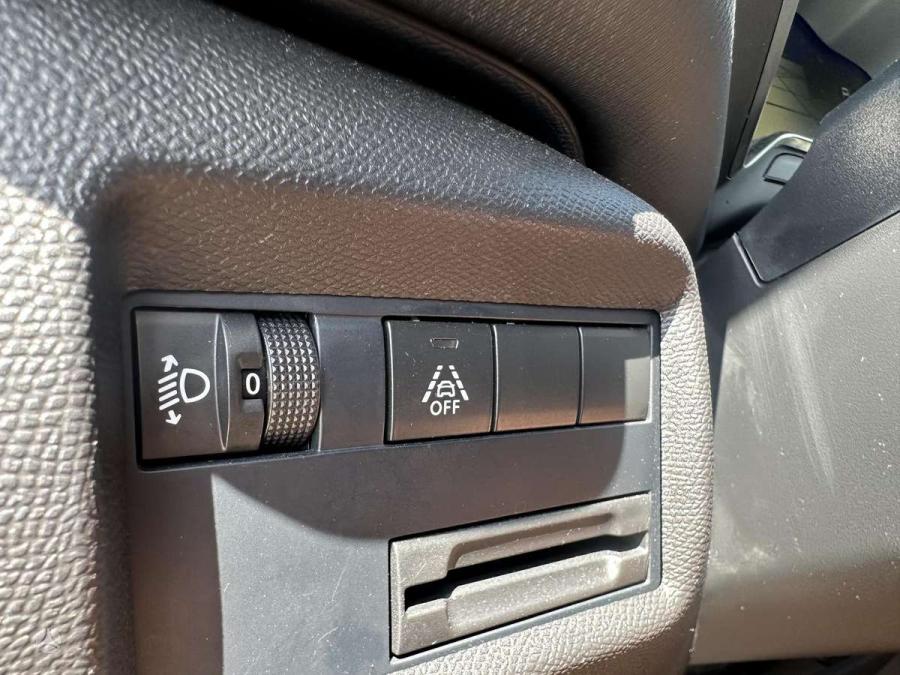 Grey Citroen C5 Aircross 2022 in Vilnius, with an engine capacity of 1.50 L and mileage of 162 thousand km for 14035 €, photo 16 on AUTOMOTO.COM.LV