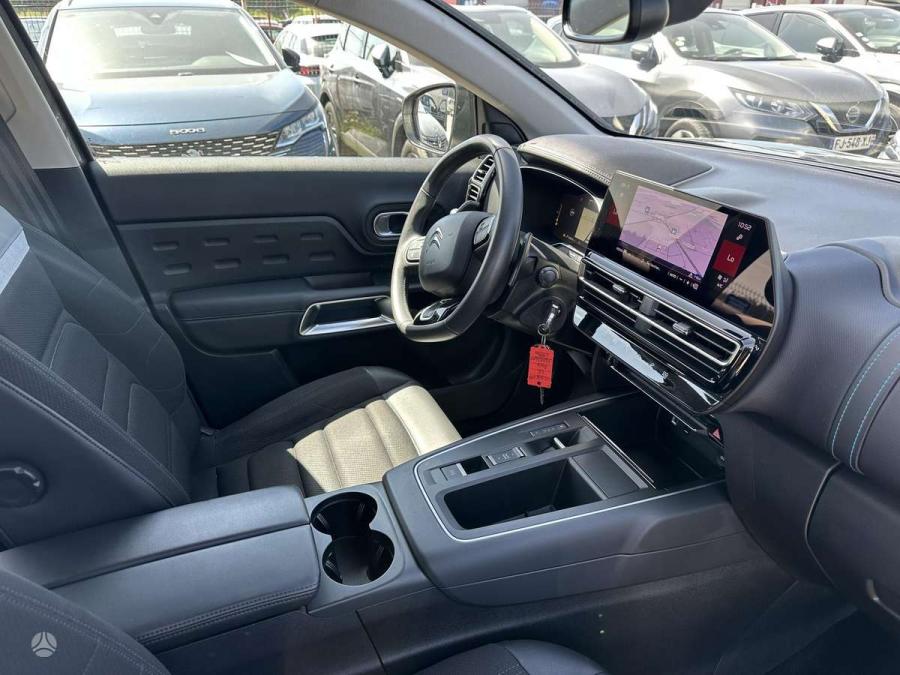 Grey Citroen C5 Aircross 2022 in Vilnius, with an engine capacity of 1.50 L and mileage of 162 thousand km for 14035 €, photo 18 on AUTOMOTO.COM.LV