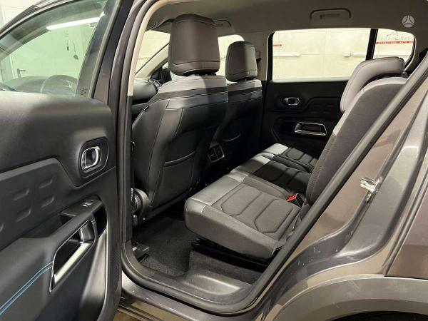 Серый Ситроен C5 Aircross 2022 в Мариямполе, объемом двигателя 1.20 л и пробегом 62 тыс. км за 15972 €, фото 8 на AUTOMOTO.COM.LV