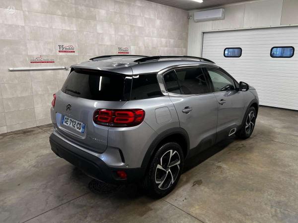 Grey Citroen C5 Aircross 2022 in Marijampole, with an engine capacity of 1.20 L and mileage of 72 thousand km for 13855 €, photo 4 on AUTOMOTO.COM.LV