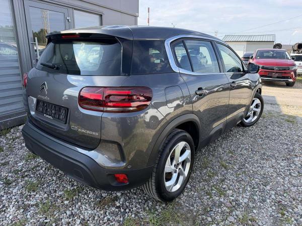 Серый Ситроен C5 Aircross 2022 в Вильнюс, объемом двигателя 1.50 л и пробегом 157 тыс. км за 14900 €, фото 2 на AUTOMOTO.COM.LV