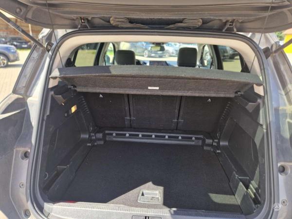 Grey Citroen C5 Aircross 2022 in Kaunas, with an engine capacity of 1.50 L and mileage of 200 thousand km for 15900 €, photo 10 on AUTOMOTO.COM.LV