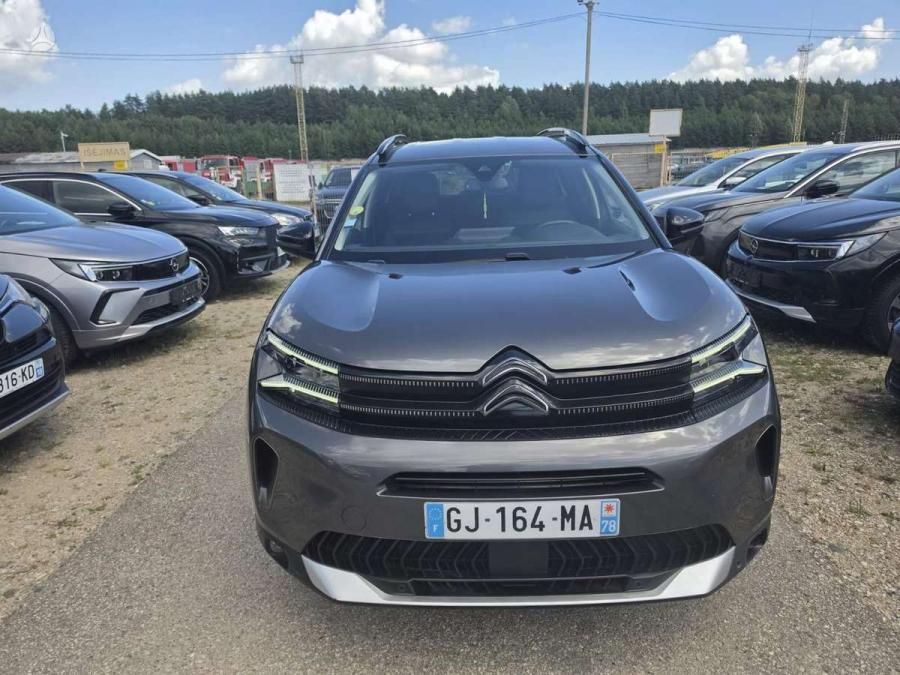 Серый Ситроен C5 Aircross 2022 в Вильнюс, объемом двигателя 1.50 л и пробегом 123 тыс. км за 16577 €, фото 1 на AUTOMOTO.COM.LV