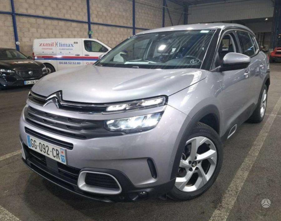 Серый Ситроен C5 Aircross 2022 в Вильнюс, объемом двигателя 1.20 л и пробегом 146 тыс. км за 11978 €, фото 1 на AUTOMOTO.COM.LV